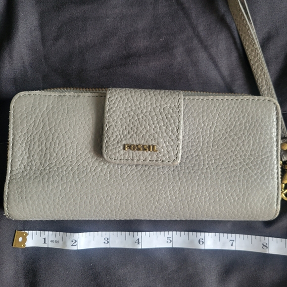 Fossil | Bags | Fossil Gray Womens Wristlet Wallet | Poshmark